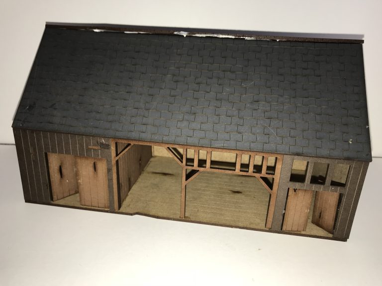 28mm Normandy 28-NY-Barn KIT - Empires at War