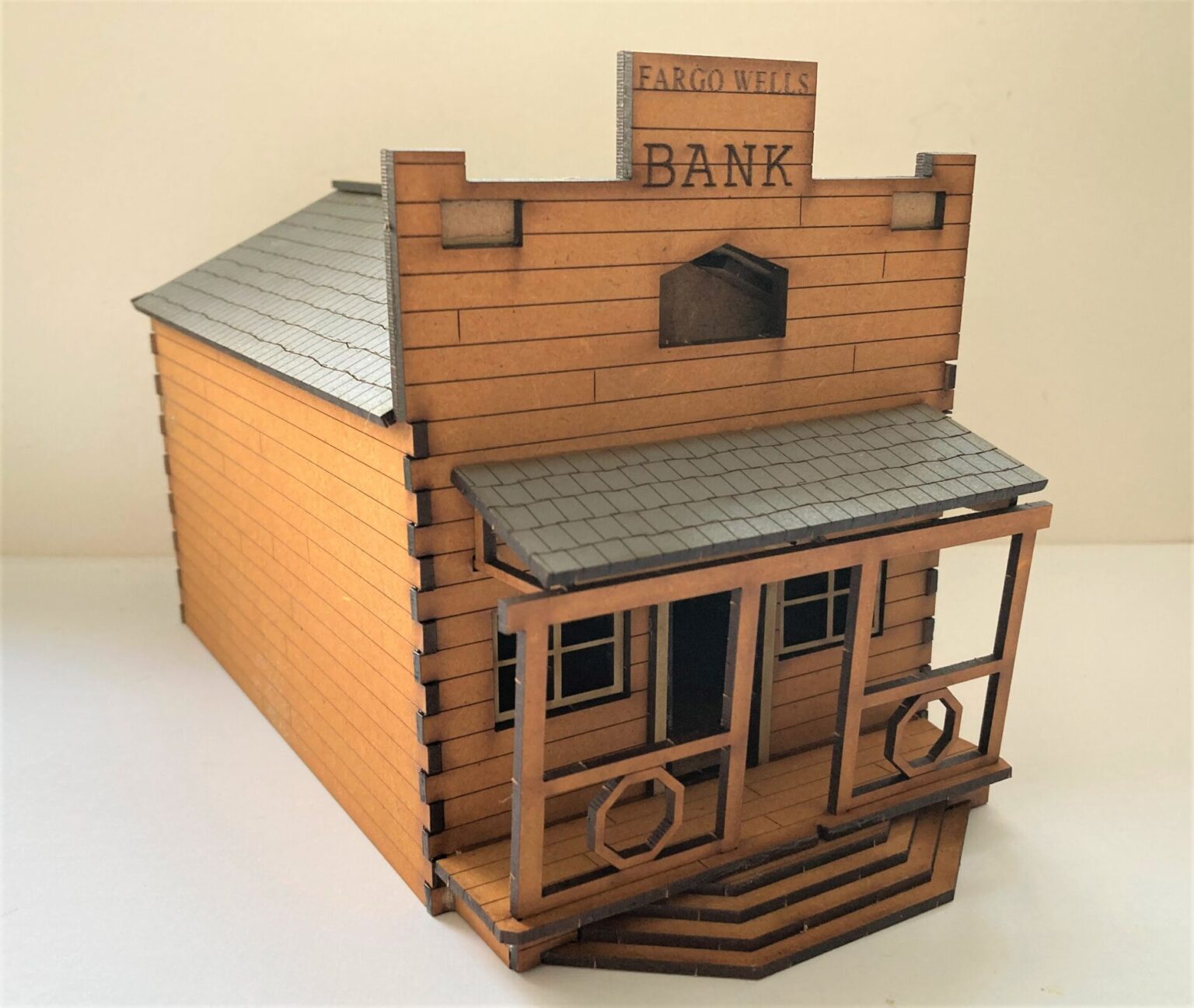 28mm Old West Timber frame Bank with Interior detail - Empires at War