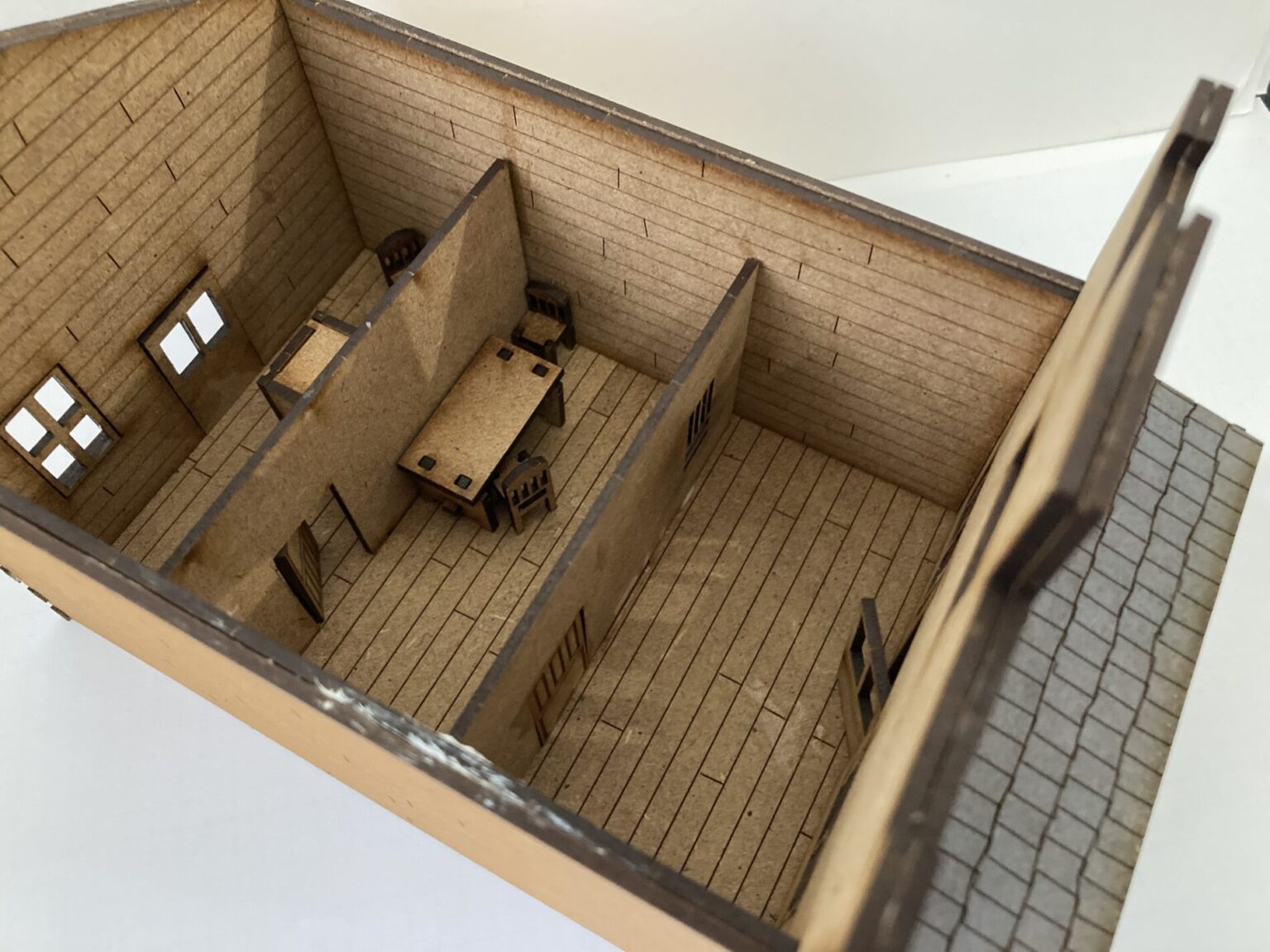 28mm Old West Timber frame Bank with Interior detail - Empires at War